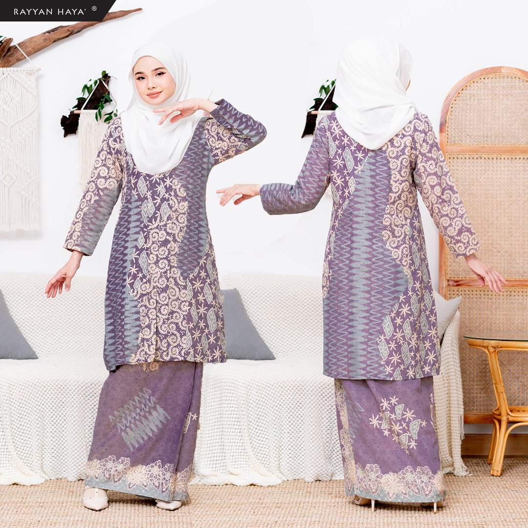 [Member's Price RM139] Teratai Batik Kebaya (Code 04) – Rayyan Haya'