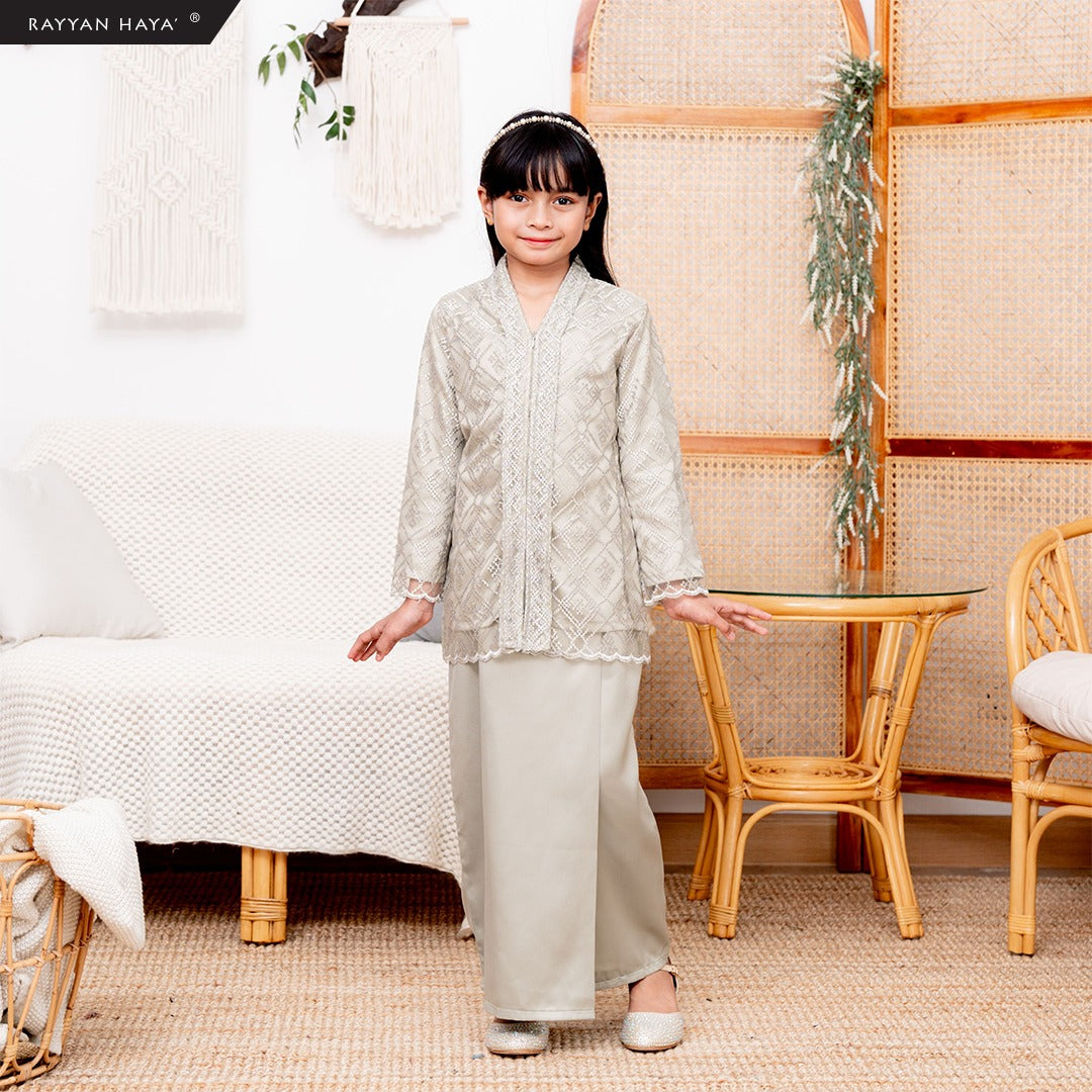 Seri Ayu Kids (Sage Green) – Rayyan Haya'