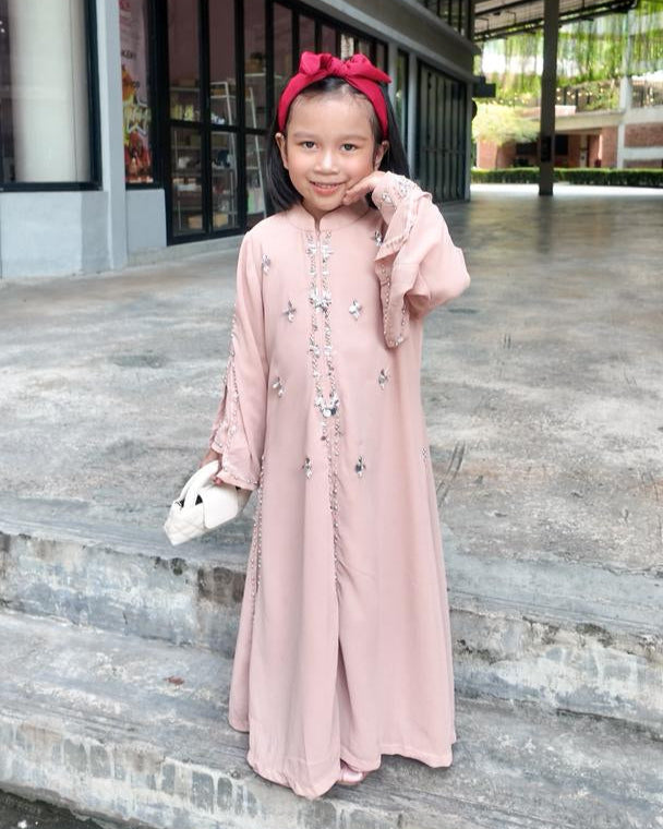 Majeeda Abaya Kids (Hazel) – Rayyan Haya'