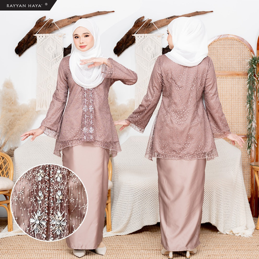 Seri Ayu Kurung 2.0 (Rich Brown) – Rayyan Haya'